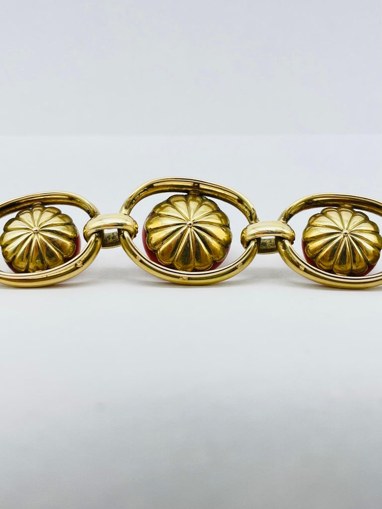 Exceptional Bracelet 14k Gold Link Chain Red Coral For Sale at 1stDibs