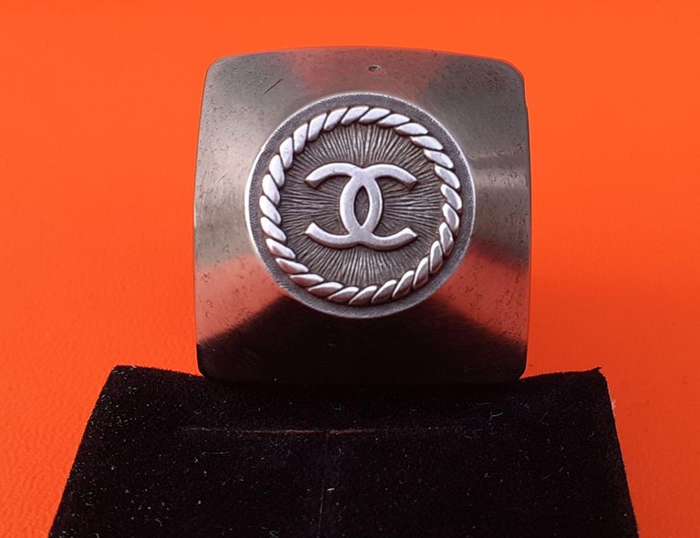 Exceptional CHANEL Matrix CC Logo For Sale at 1stDibs