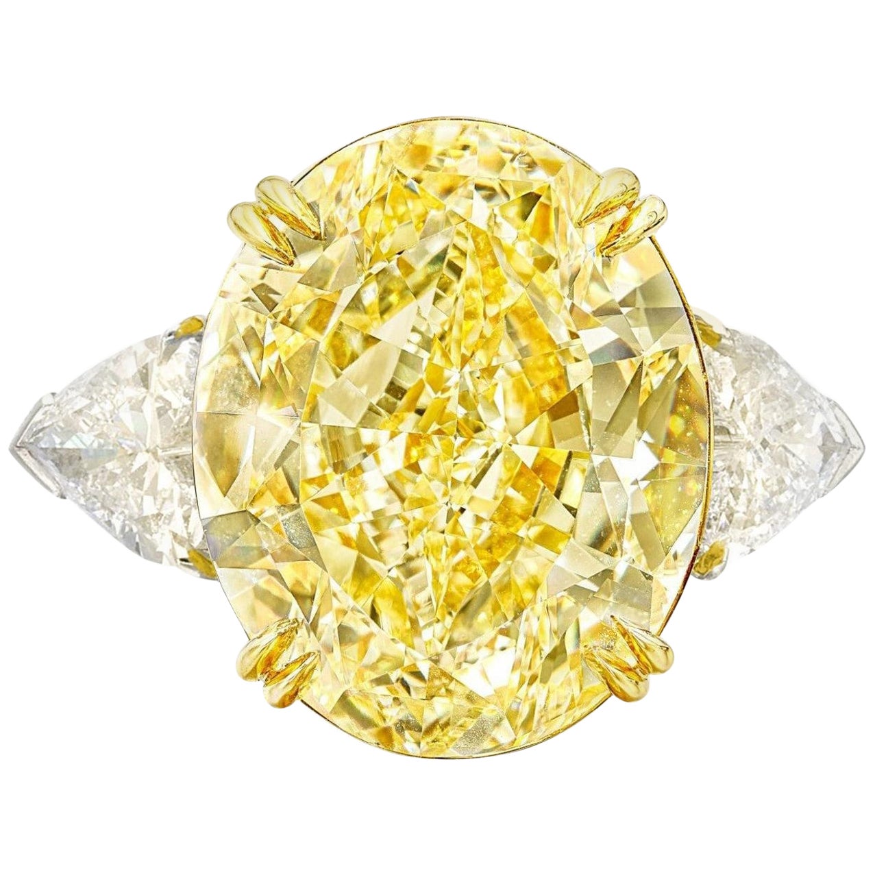 EXCEPTIONAL GIA Certified 10 Carat Fancy Yellow Radiant Cut Platinum ...