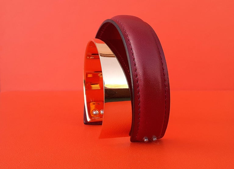 Exceptional Hermès Cuff Bracelet Golden Hdw and Rouge H Box Leather ...