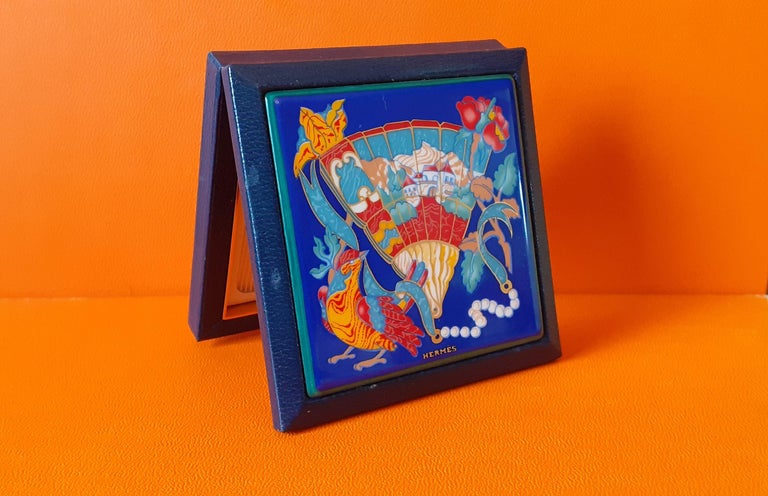 Exceptional Hermès Enamel and Leather Powder Compact Brise de Charme ...