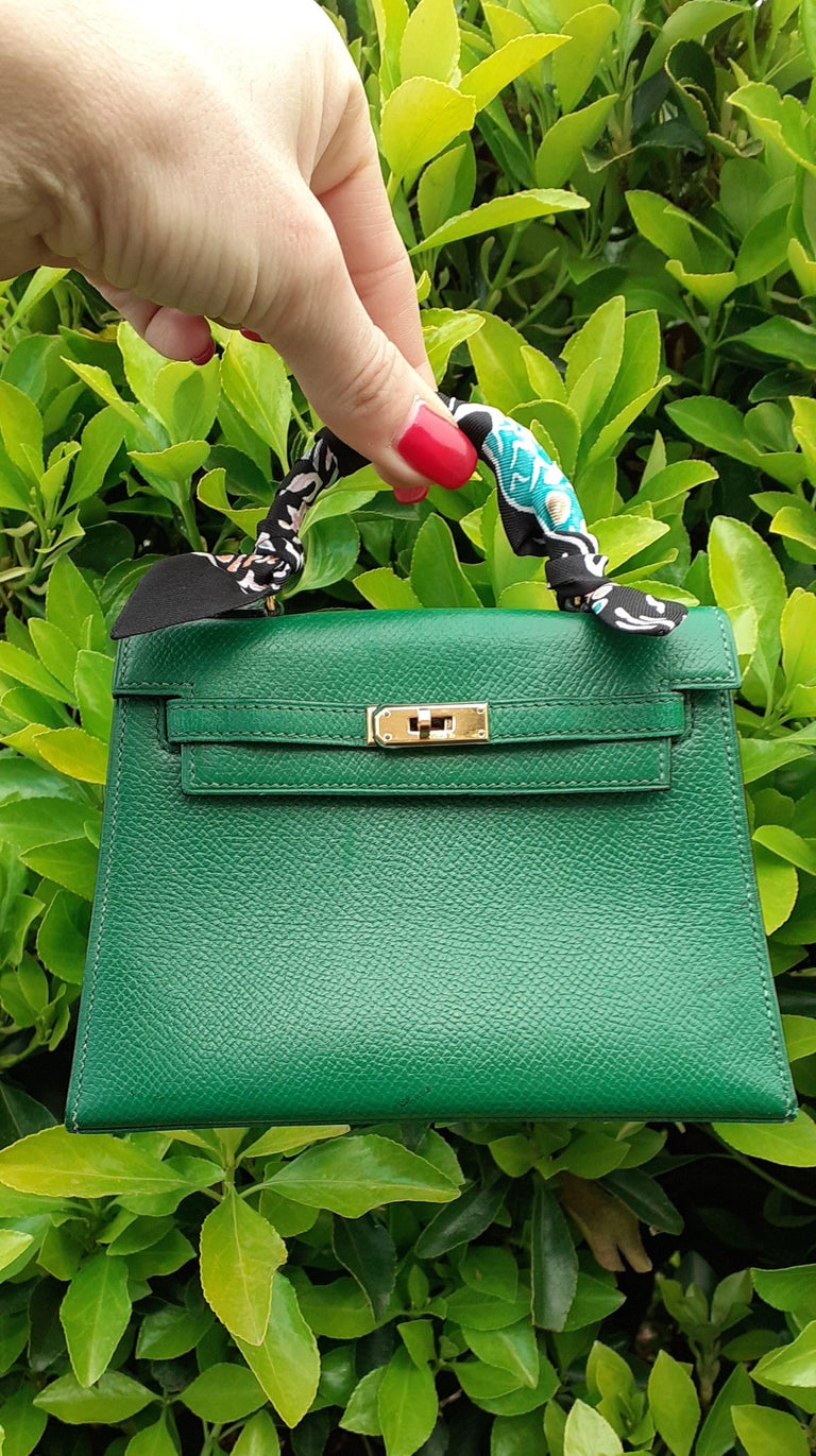 Exceptional Hermès Vintage Micro Kelly 15 cm Sellier Bag Green Leather ...