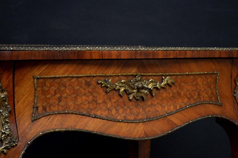 Exceptional Louis XV Design Kingwood Dressing Table For Sale at 1stDibs