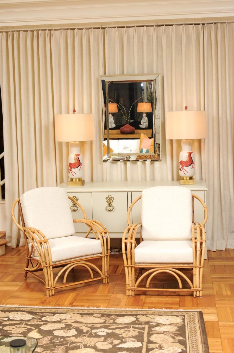 Exceptionnelle paire de fauteuils de salon en rotin Art Déco par Willow ...