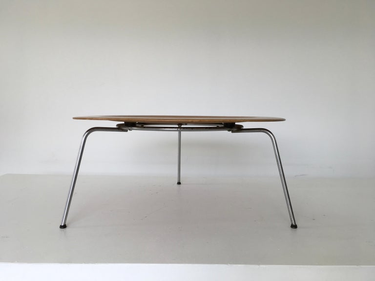 Exceptionally Rare 3-Leg "CTM" by Charles Eames For Sale at 1stDibs