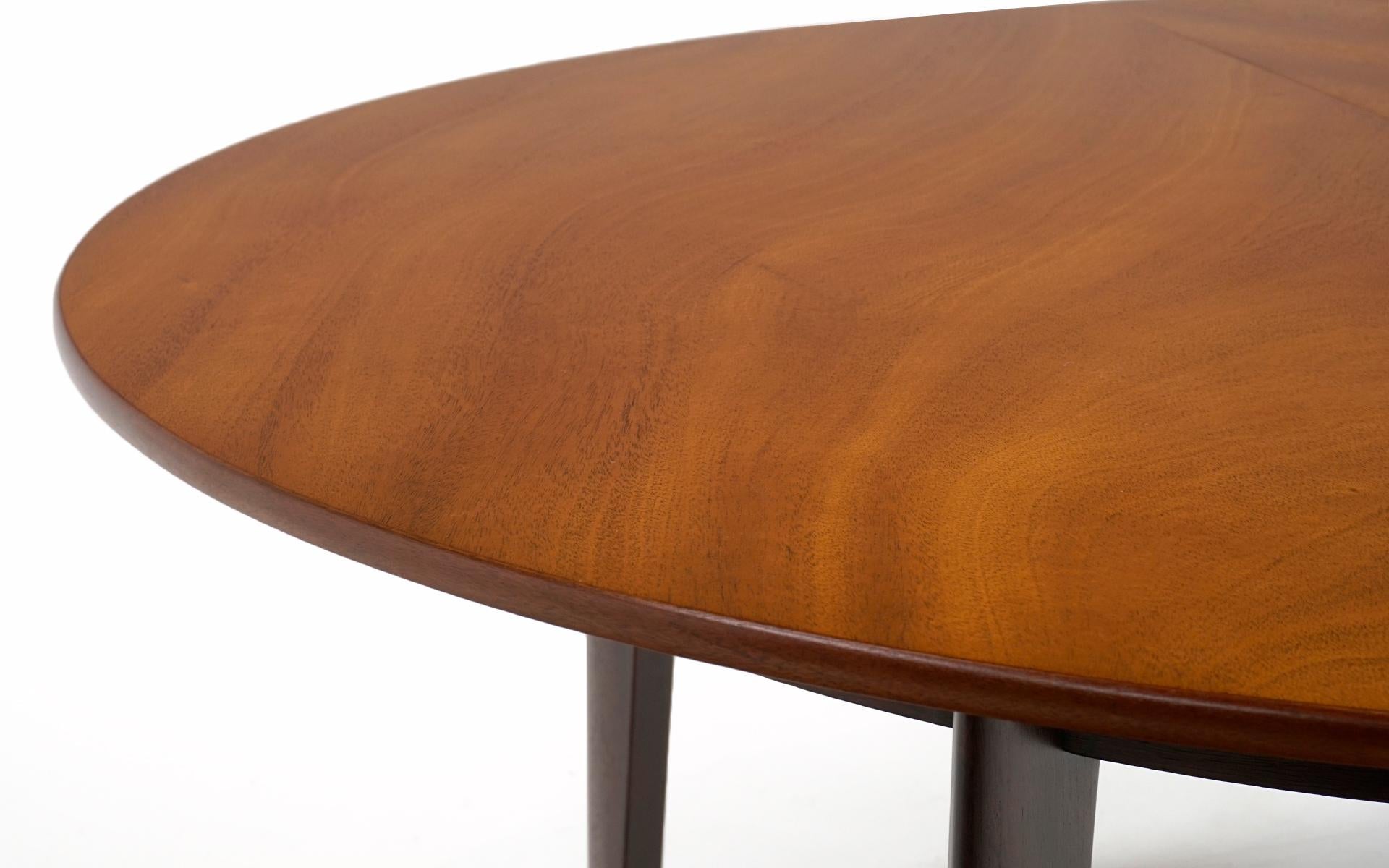 Expandable Dunbar Dining Table and 3 Leaves, Stunning For Sale at 1stDibs