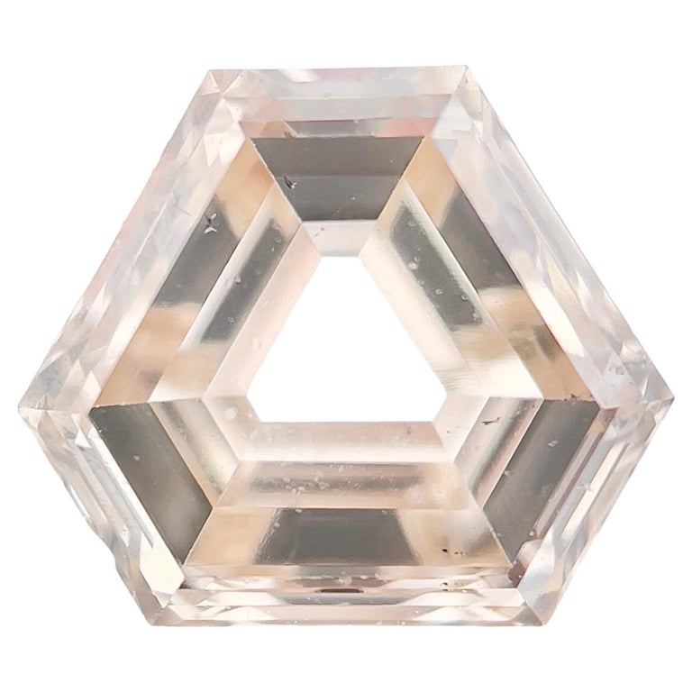 Exquisite 1.04 Hexagonal Cut Light Brown VS Natural Diamond For Sale at ...