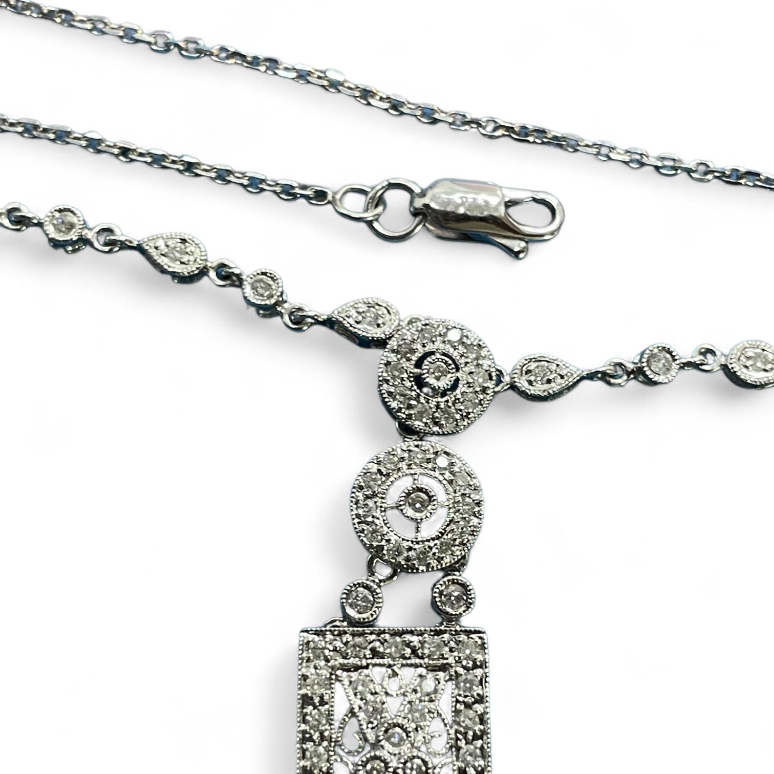 Exquisite 18K Gold Long Necklace with Diamonds For Sale at 1stDibs