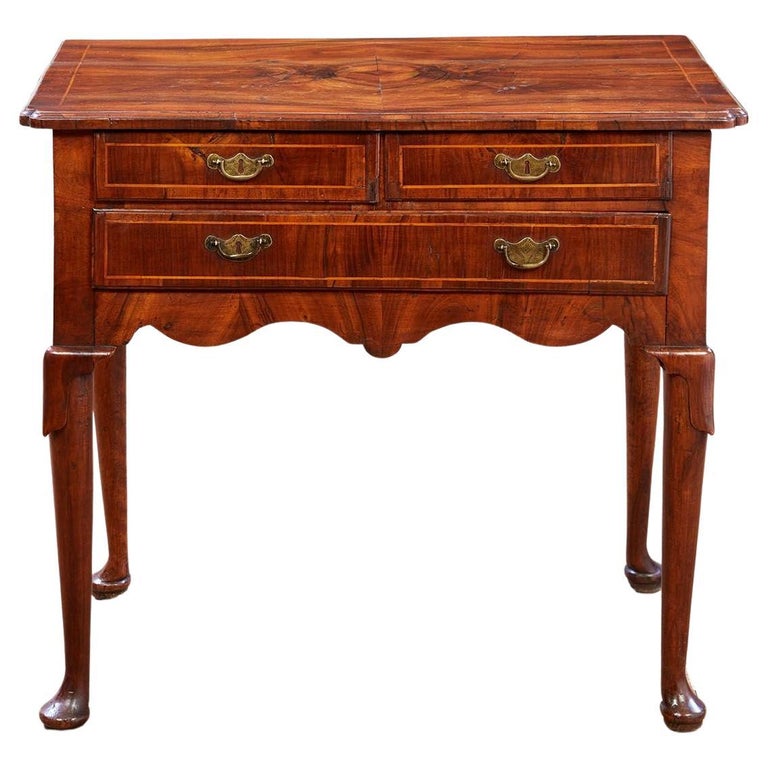 Exquisite Early English Lowboy For Sale at 1stDibs