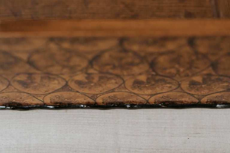 Exquisite Oyster Veneered Hazlenut Box For Sale at 1stDibs