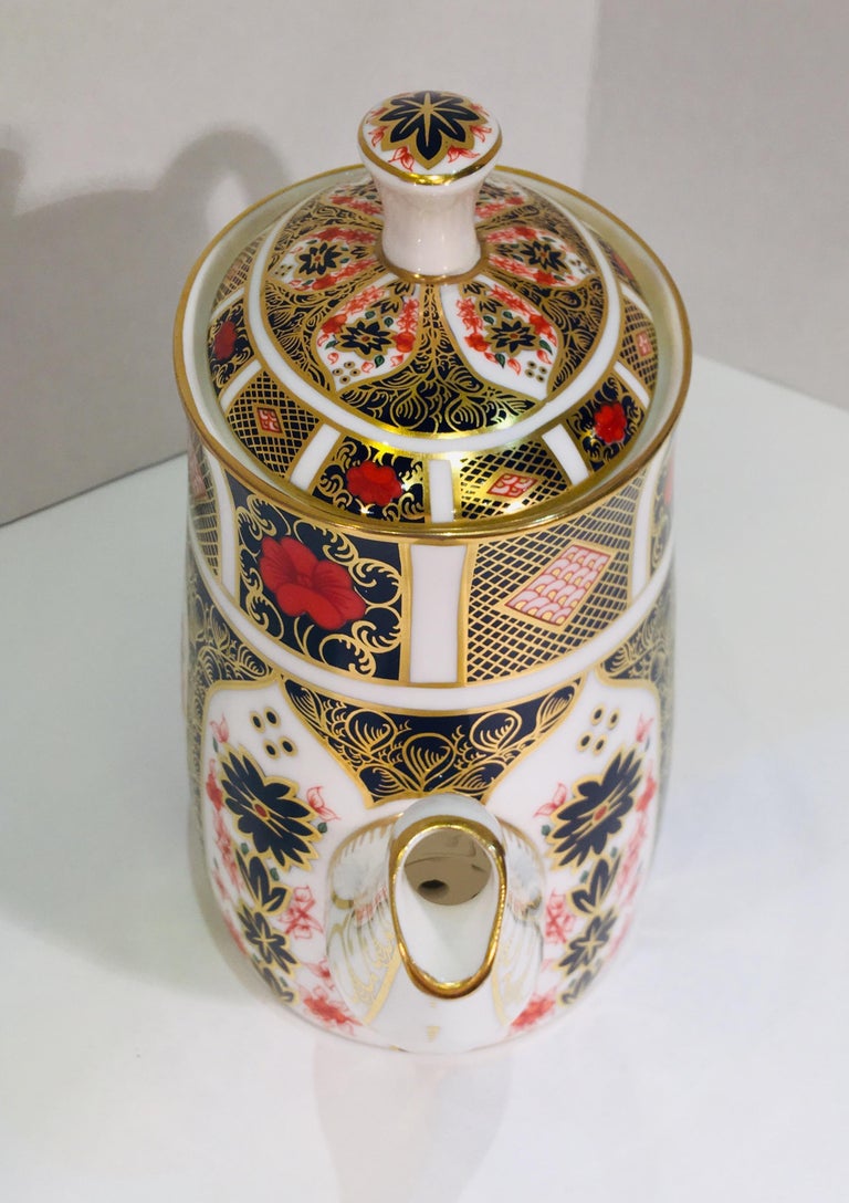 Exquisite Royal Crown Derby "Old Imari" English Bone China Full Size ...