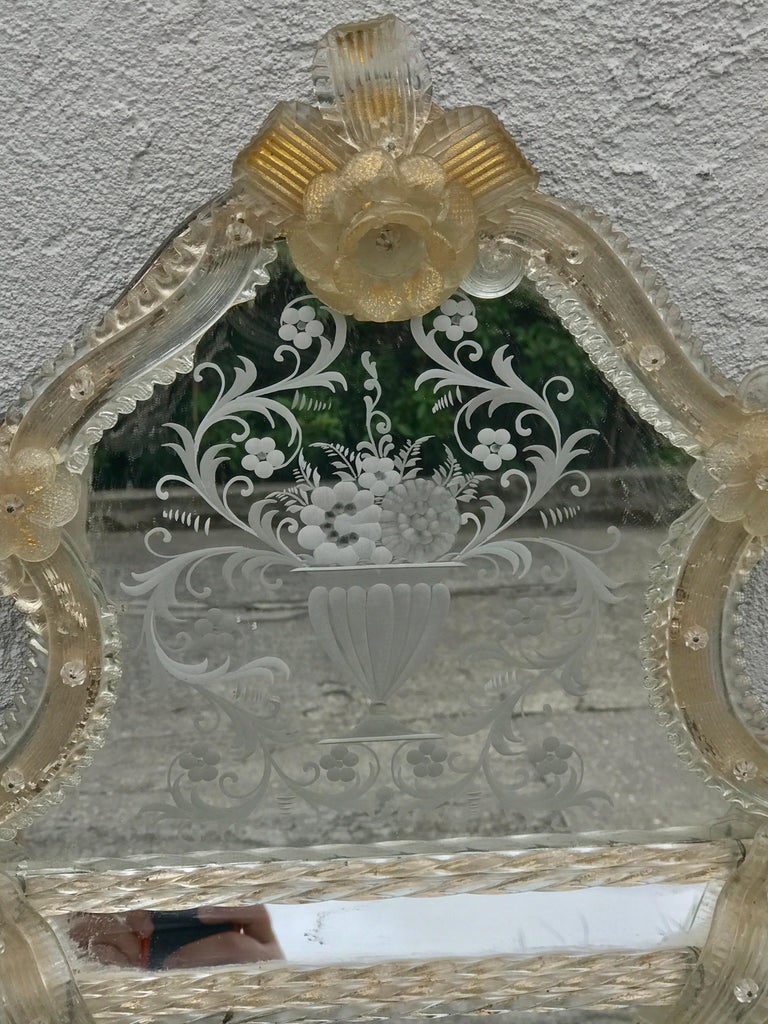 Exquisite Venetian Glass Engraved Mirror For Sale at 1stDibs