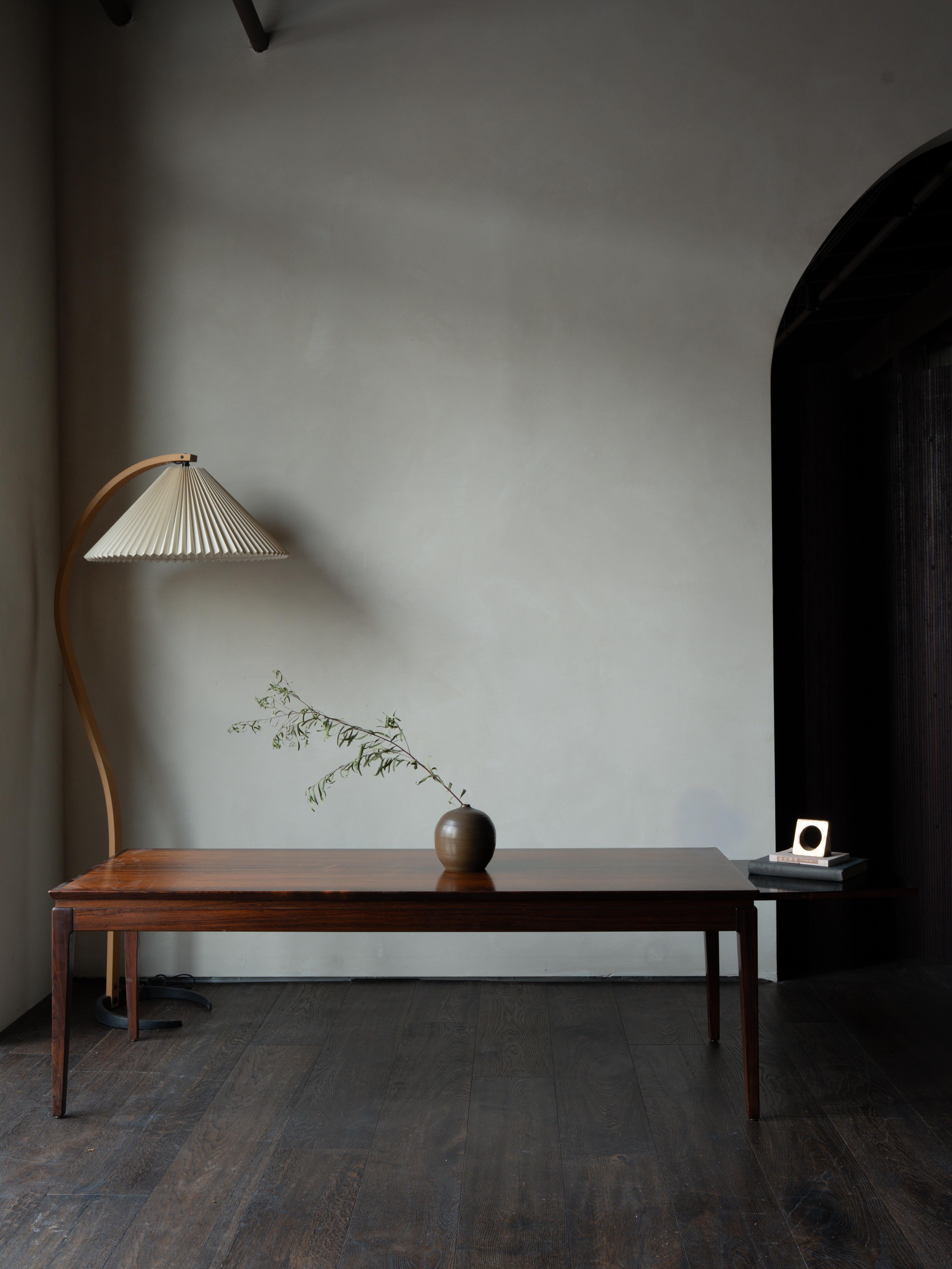 Extendable Rosewood Coffee Table in the style of Ole Wanscher For Sale ...