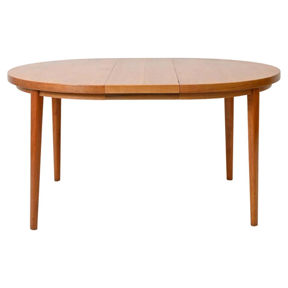 Baker Rosewood Round Extended Dining Table at 1stDibs Baker Rosewood Round Extended Dining Table at 1stDibs