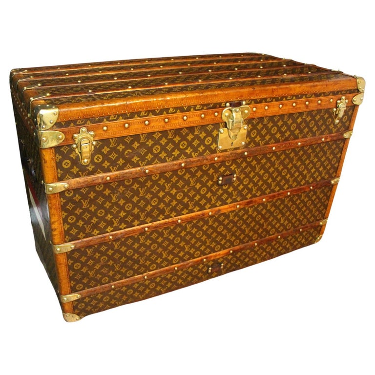 Extra Large Louis Vuitton Steamer Trunk, High Vuitton Trunk in Monogram ...