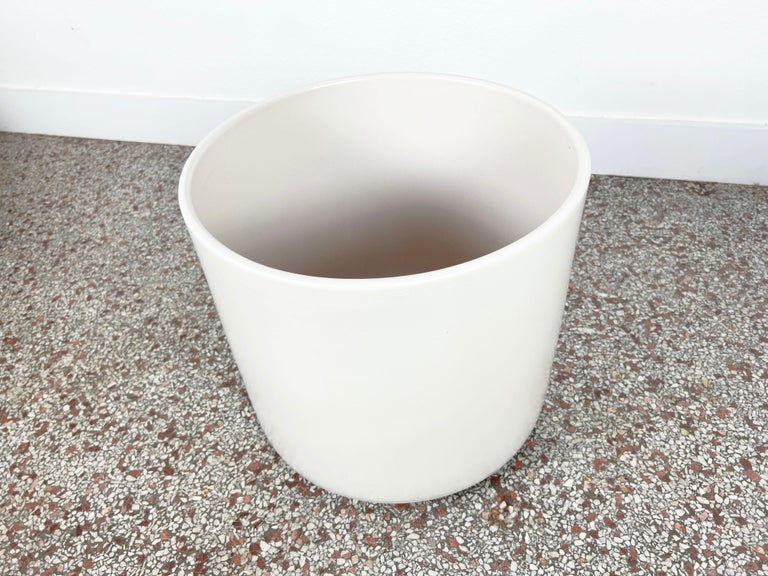 Extra Large Matte White Planter by Gainey Ceramics For Sale at 1stDibs ...