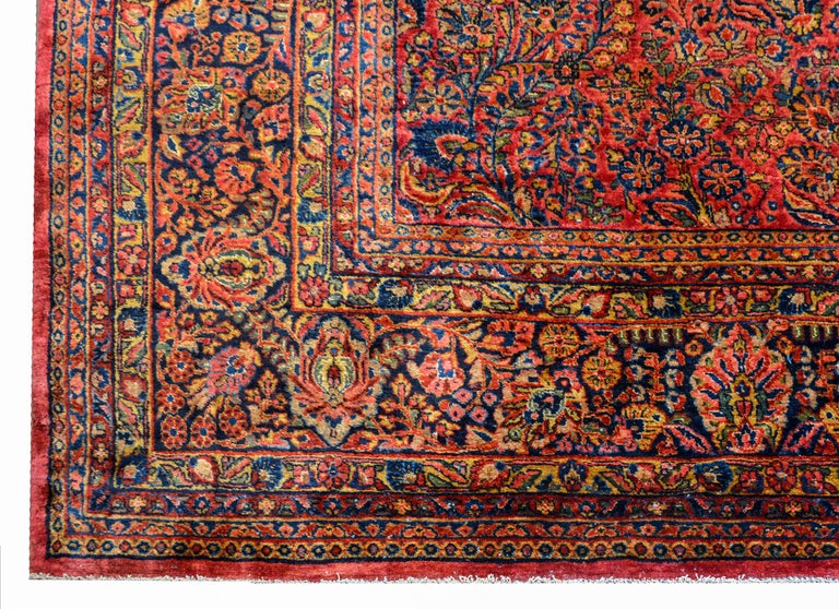 Extraordinary Early 20th Century Sarouk Rug For Sale at 1stDibs