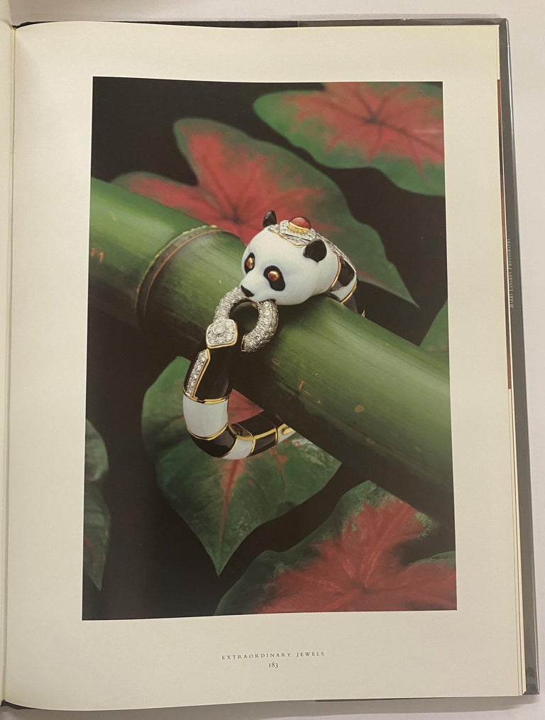 Extraordinary Jewels by John Traina 'Book' For Sale at 1stDibs