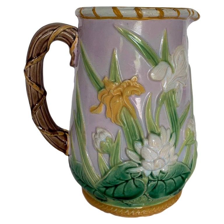 George Jones Majolica Iris Pitcher, England, circa 1875 For Sale at 1stDibs