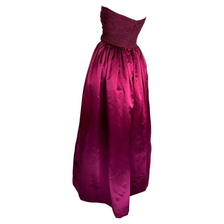 F/W 1989 Oscar de La Renta Runway Cranberry Silk Satin Ruched Strapless ...