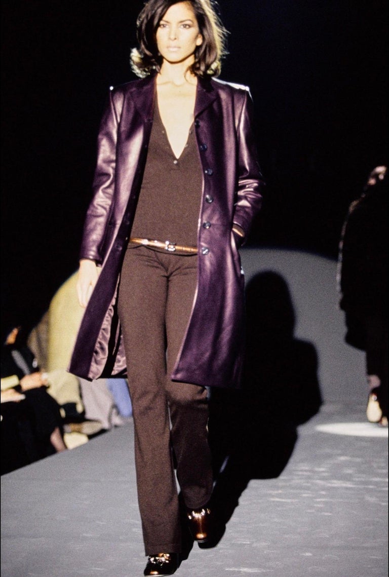 F/W 1995 Gucci by Tom Ford Purple Leather Zip Cropped Top For Sale at ...