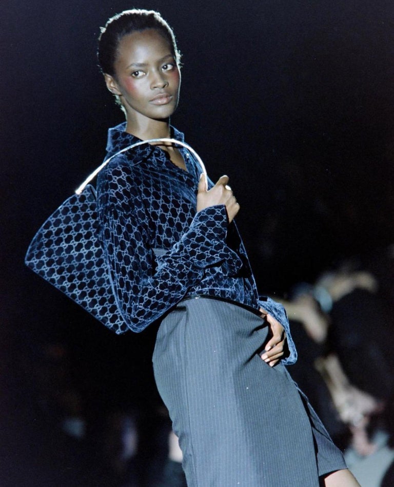 F/W 1997 Gucci by Tom Ford Brown Velvet 'GG' Monogram Runway Bag For ...