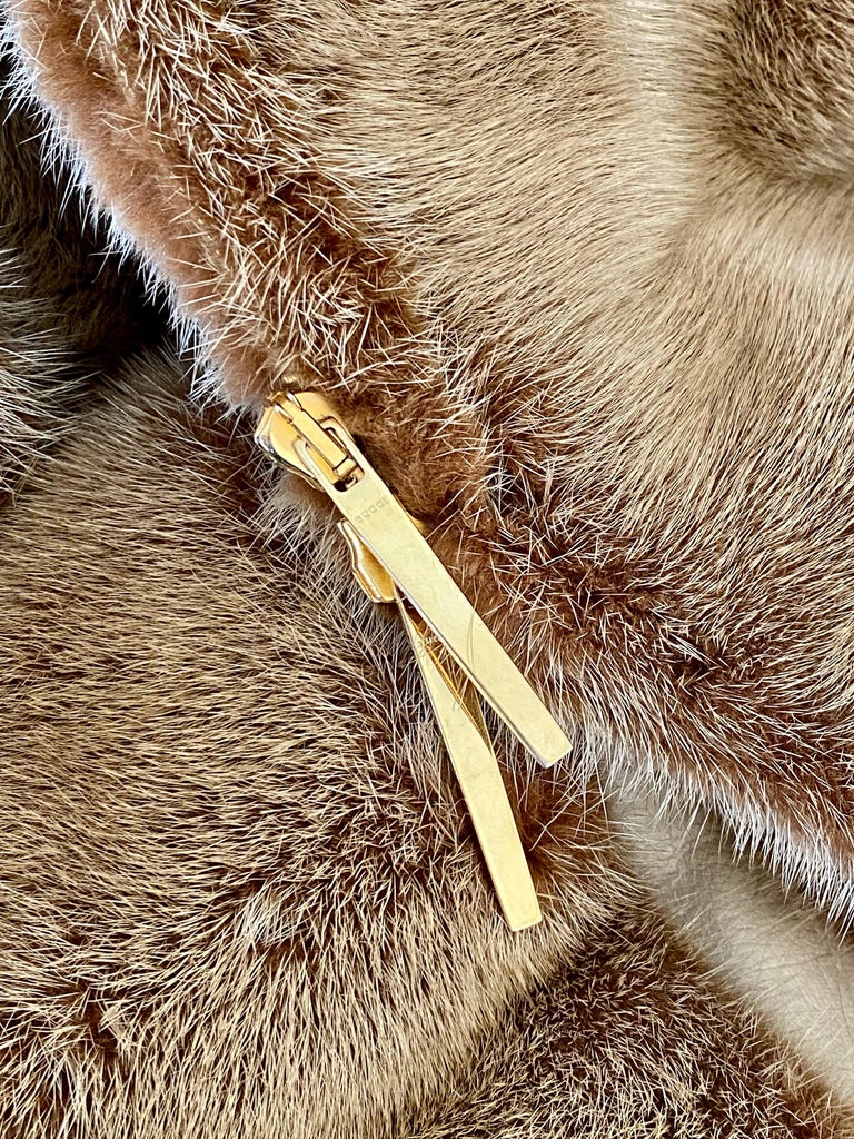 F/W 2000 Gucci by Tom Ford Tricolor Dyed Mink Zip-Up Coat Runway For ...