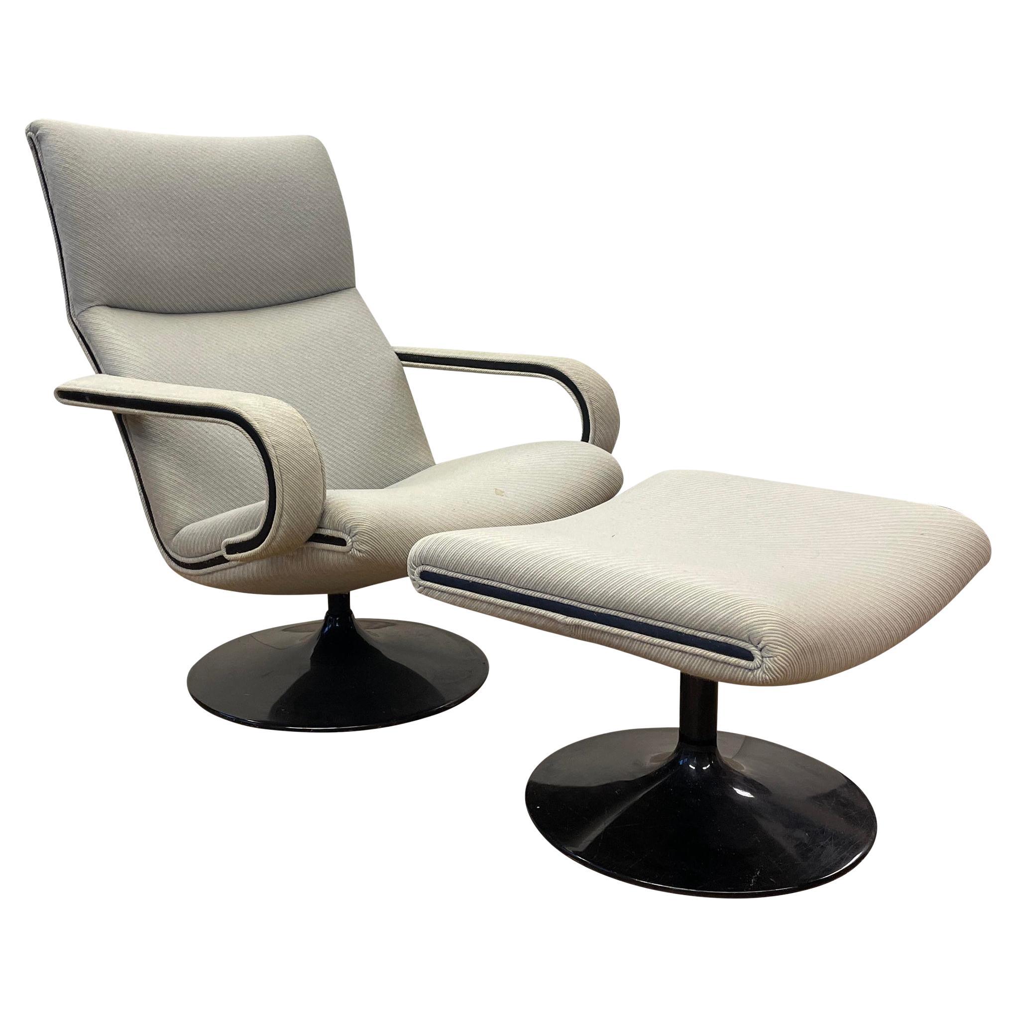 Geoffrey Harcourt for Artifort Swivel Lounge Chair at 1stDibs