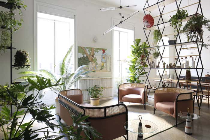 Pietro Russo Design - Milan Lombardy 20133 - 1stDibs