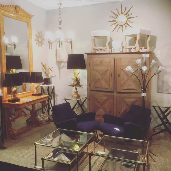 Mary Hossack Antiques - Sherborne DT9 3RQ - 1stDibs