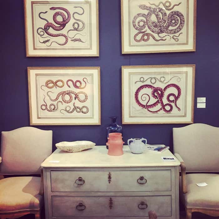 Mary Hossack Antiques - Sherborne DT9 3RQ - 1stDibs