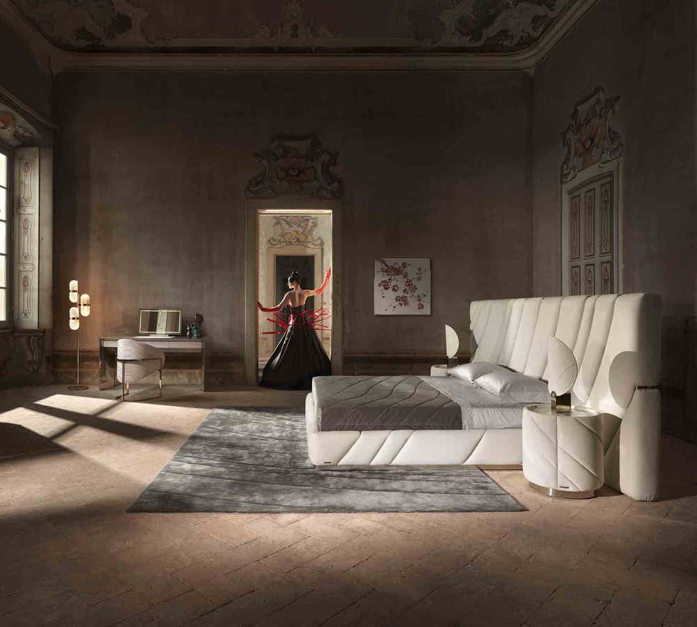 Visionnaire - 1stDibs