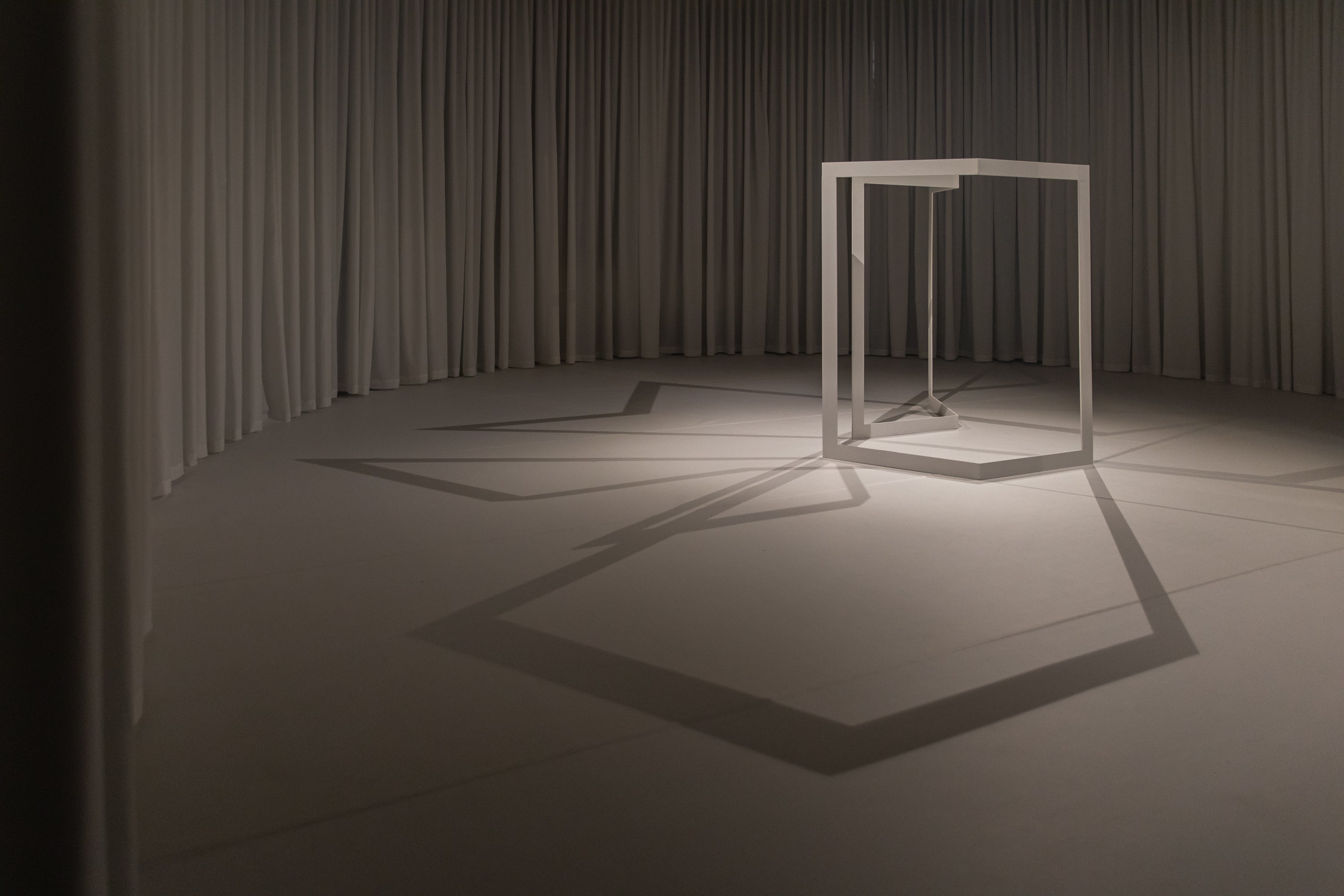 IDRA Lounge Chair - Brazilian Contemporary Design For Sale at 1stDibs