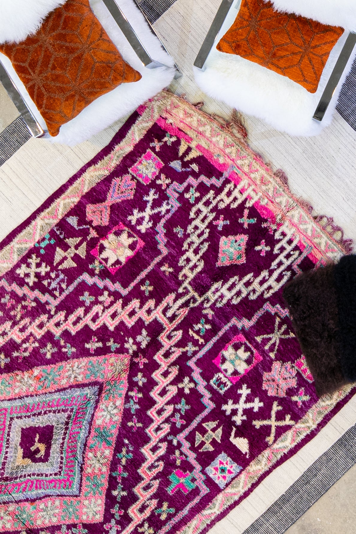 Apadana Rugs & Carpets - Norwalk, CT 06851 - 1stDibs