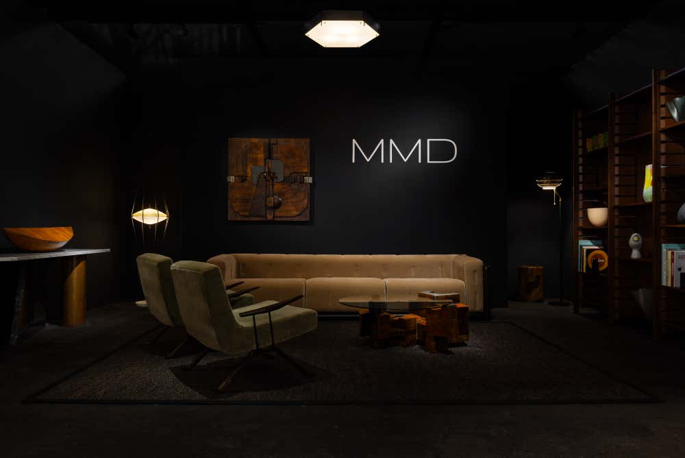 Mass Modern Design - Roosendaal Noord Brabant 4705 AE - 1stDibs