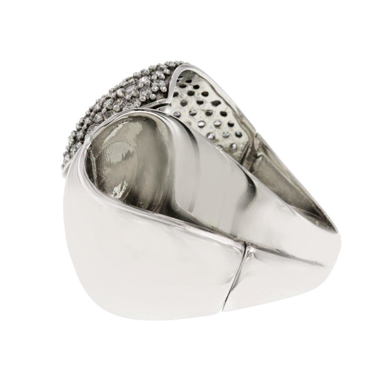 Fancy 18 Karat Gold 1.48 Carat Diamond Large Twist Ring For Sale at 1stDibs