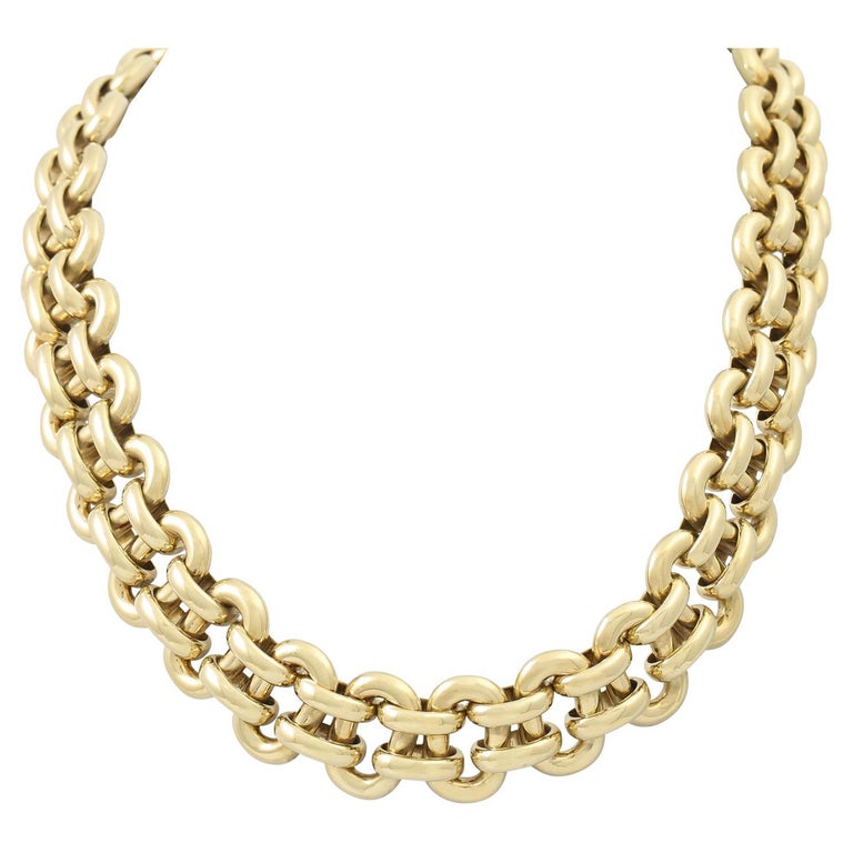 fancy necklace For Sale at 1stDibs