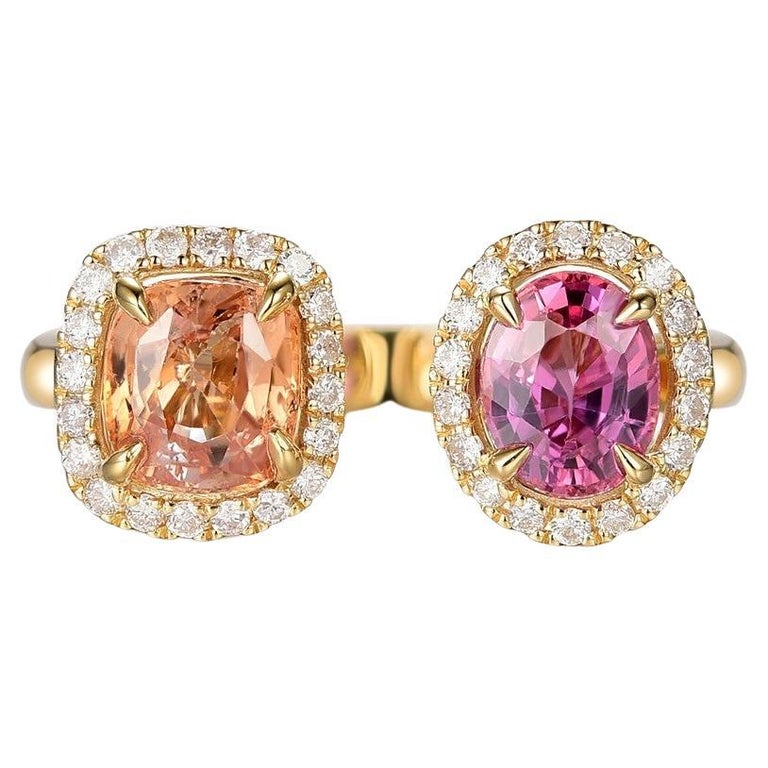Fancy Sapphire Toi et Moi Ring in 18 Karat Yellow Gold For Sale at 1stDibs