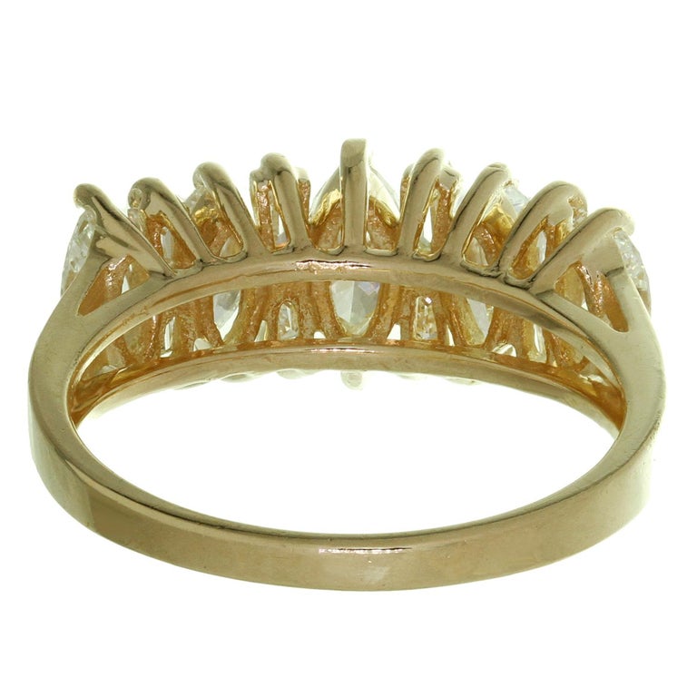 Fancy-Shape Diamond Yellow Gold Estate Ring For Sale at 1stDibs