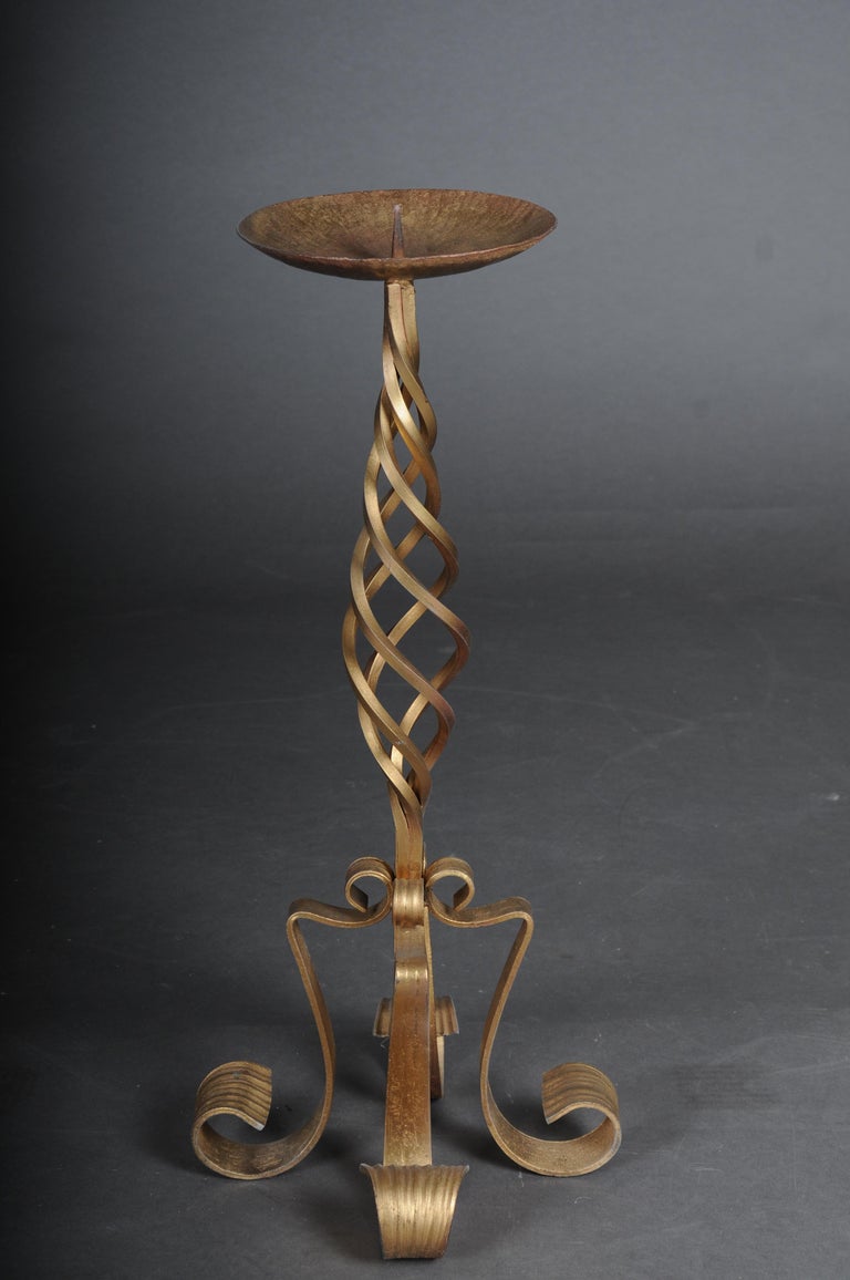 Fancy torchères/candlesticks in gilded cast iron For Sale at 1stDibs