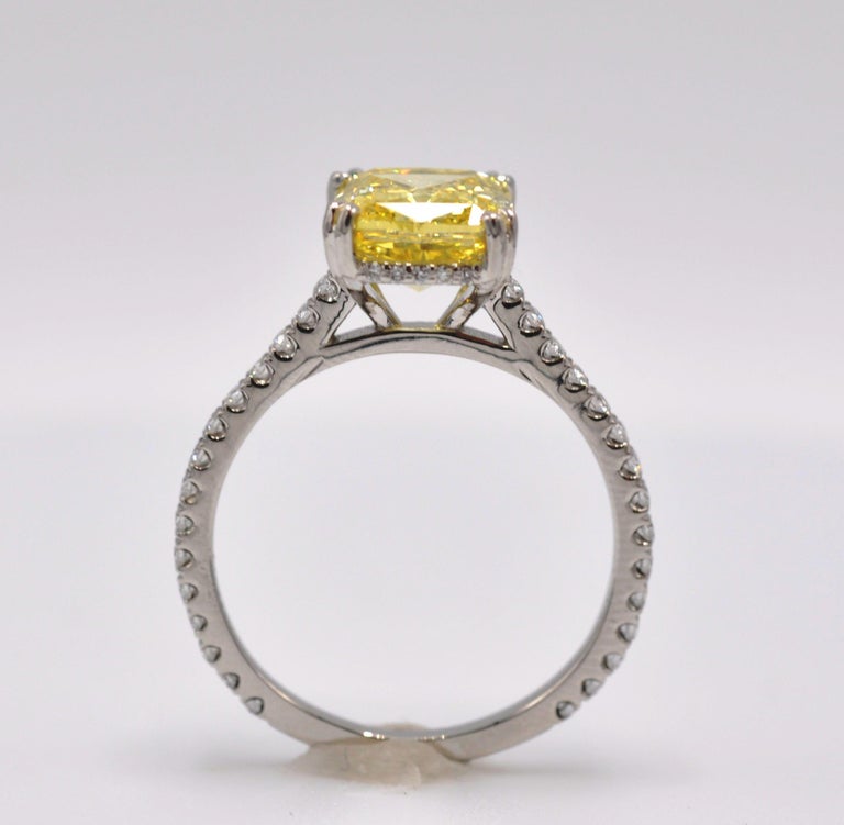 Fancy Vivid Yellow Diamond Ring at 1stDibs