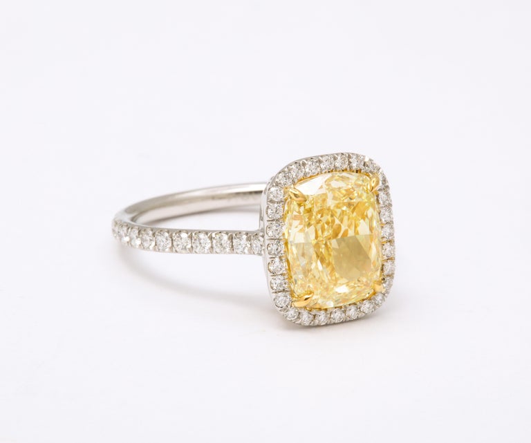 Fancy Yellow Diamond Ring For Sale at 1stDibs