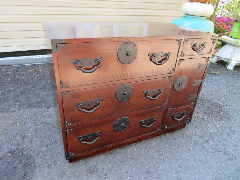 Fantastic Baker Modern Asian Tansu Bachelors Chest Chinoiserie Mid ...