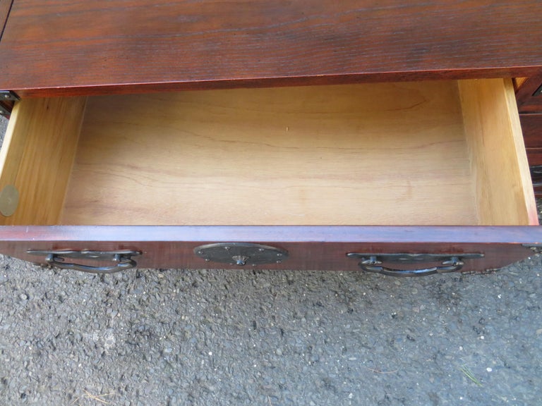 Fantastic Baker Modern Asian Tansu Bachelors Chest Chinoiserie Mid ...