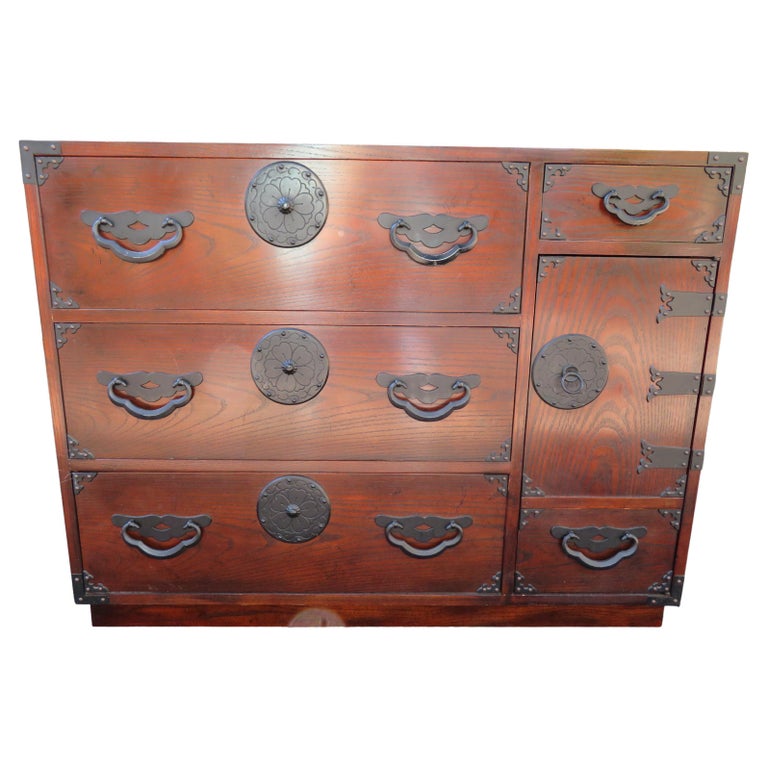 Fantastic Baker Modern Asian Tansu Bachelors Chest Chinoiserie Mid ...