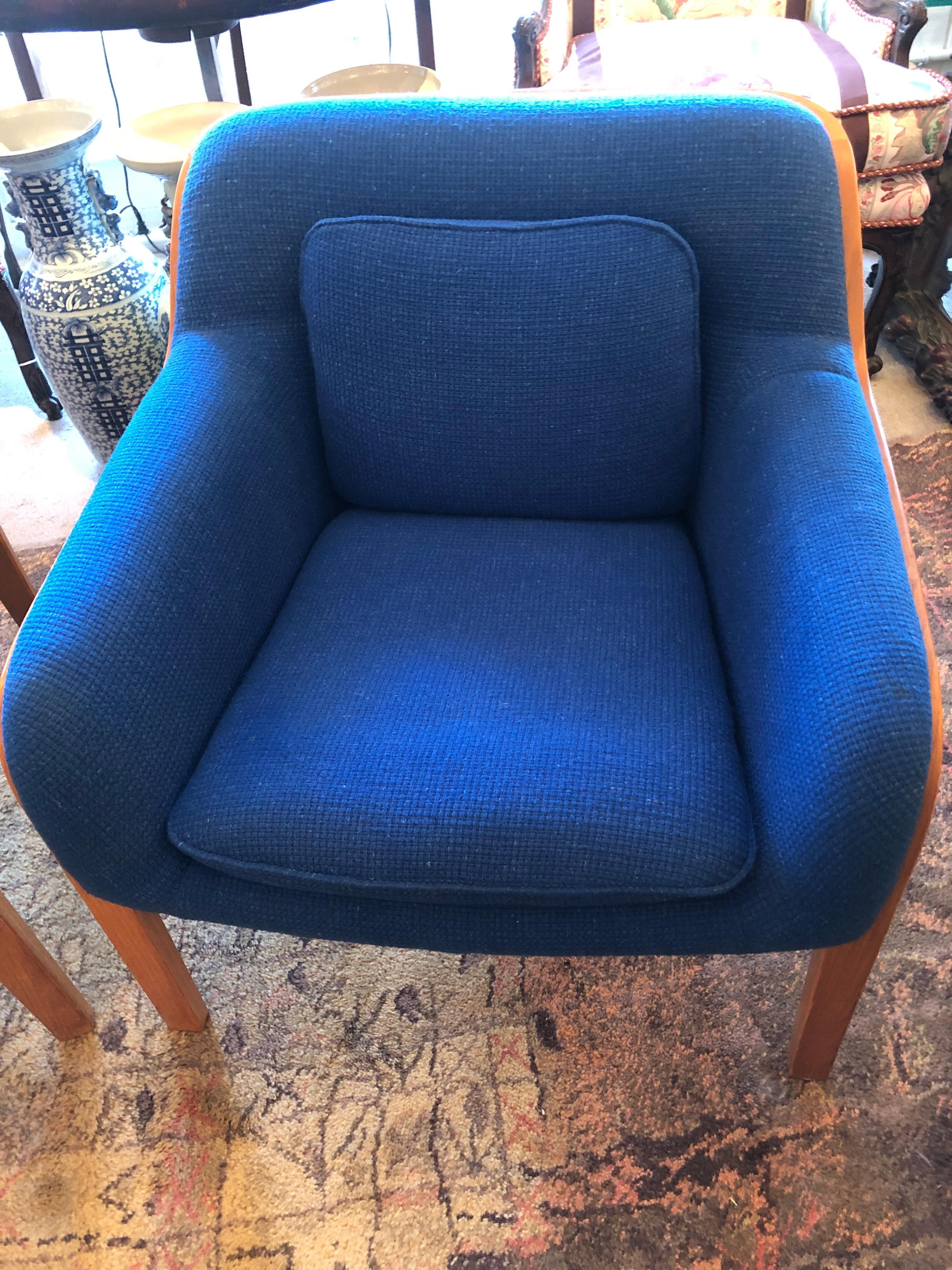 Fantastic Electric Blue Pair of Bill Stephens For Knoll 1315 Lounge ...