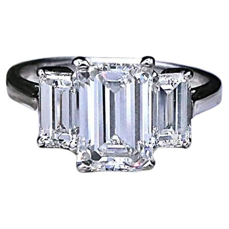 Customizable Fantastic Engagement Ring with 4.81 Ct of Total Diamond ...