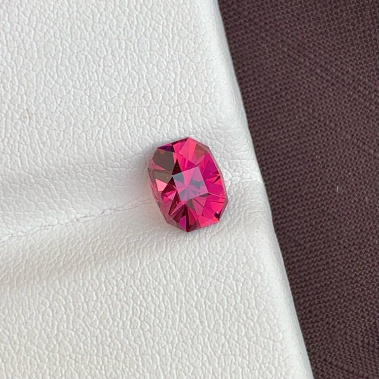 Fantastic Natural Pinkish Red Garnet Gemstone 1.70 Carats Fine Jewelry ...