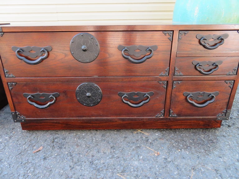 Fantastic Pair Baker Chinoiserie Asian Tansu Night Stands Mid-Century ...