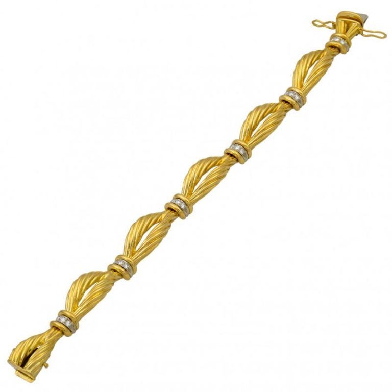 Fantasy Bracelet with 18 Diamonds For Sale at 1stDibs